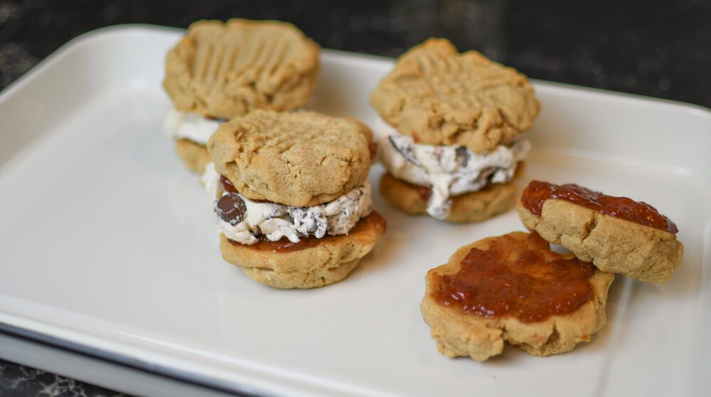 Moose Tracks PB&J Cookie Sandwiches - Moose Tracks